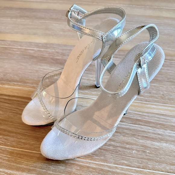 Fabulicious | Shoes | Nwb Clear Rhinestone Platform Heels Competition ...